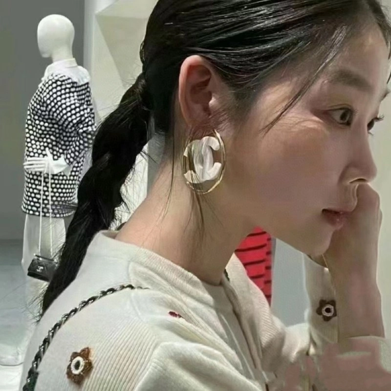 Low-cost Chanel Earrings