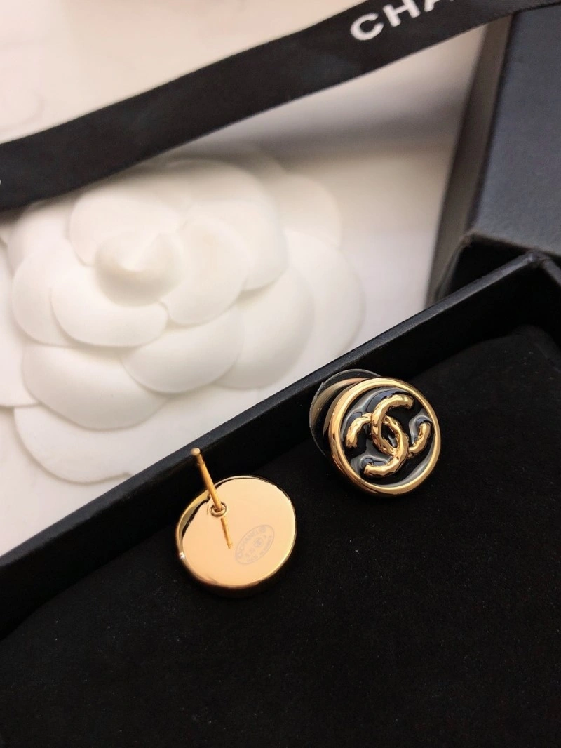 Top mirror Chanel Earrings