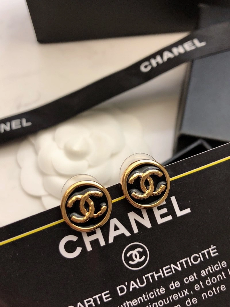 Top mirror Chanel Earrings