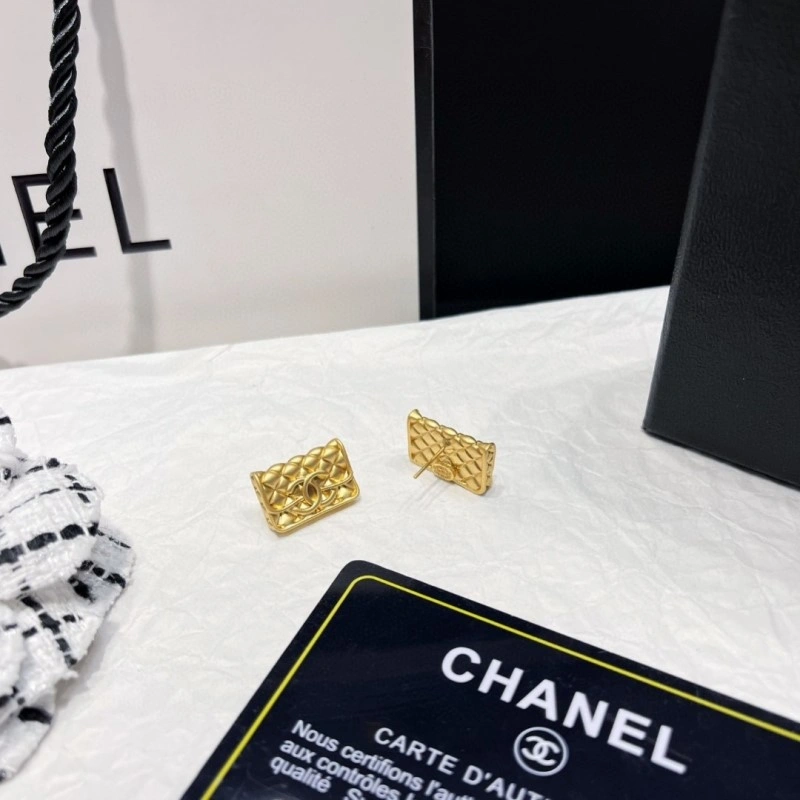 Accurate model Chanel Earrings