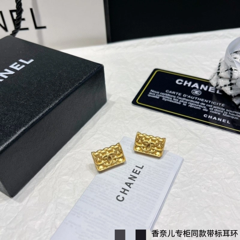 Accurate model Chanel Earrings
