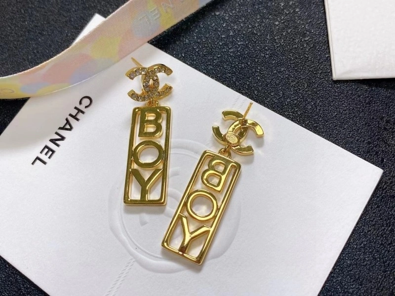 Top mirror Chanel Earrings
