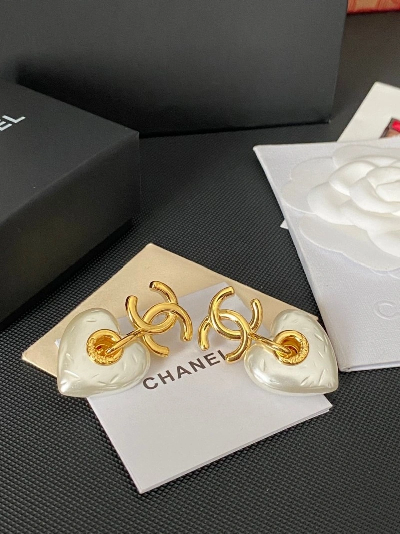 Low-cost Chanel Earrings