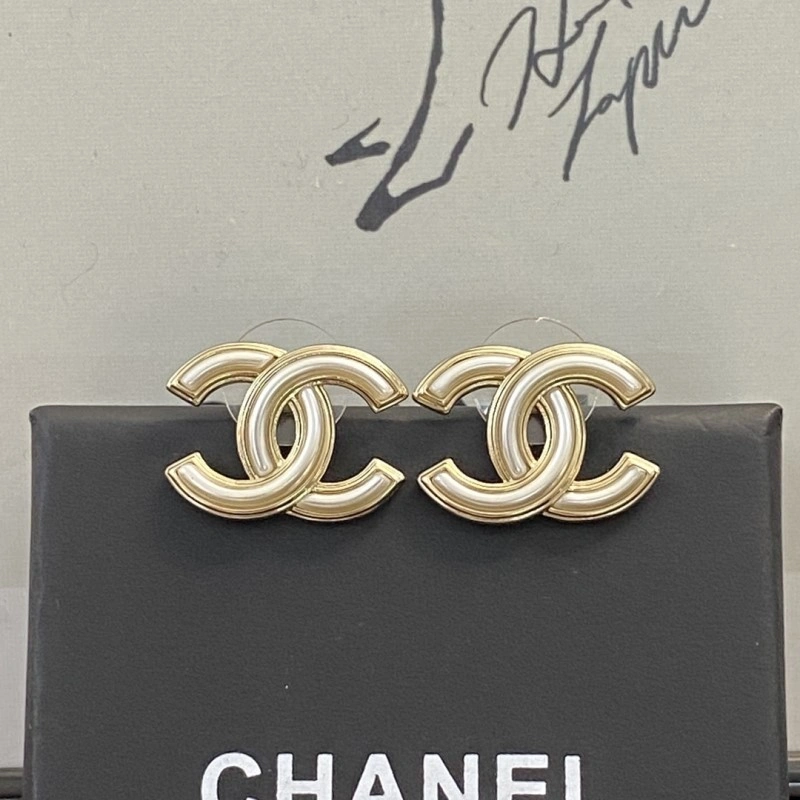 High accuracy Chanel Earrings