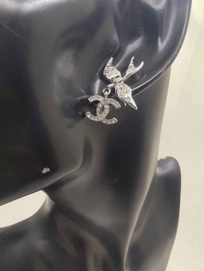 Accurate model Chanel Earrings