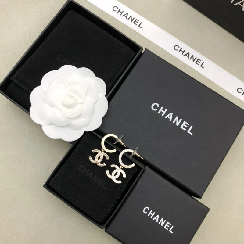 High accuracy Chanel Earrings