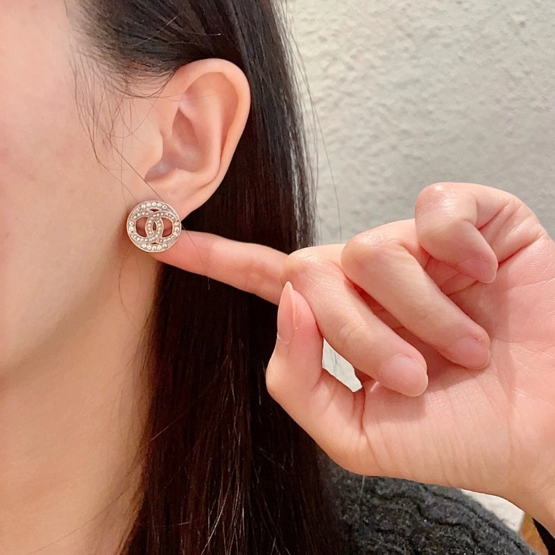 Low-cost Chanel Earrings