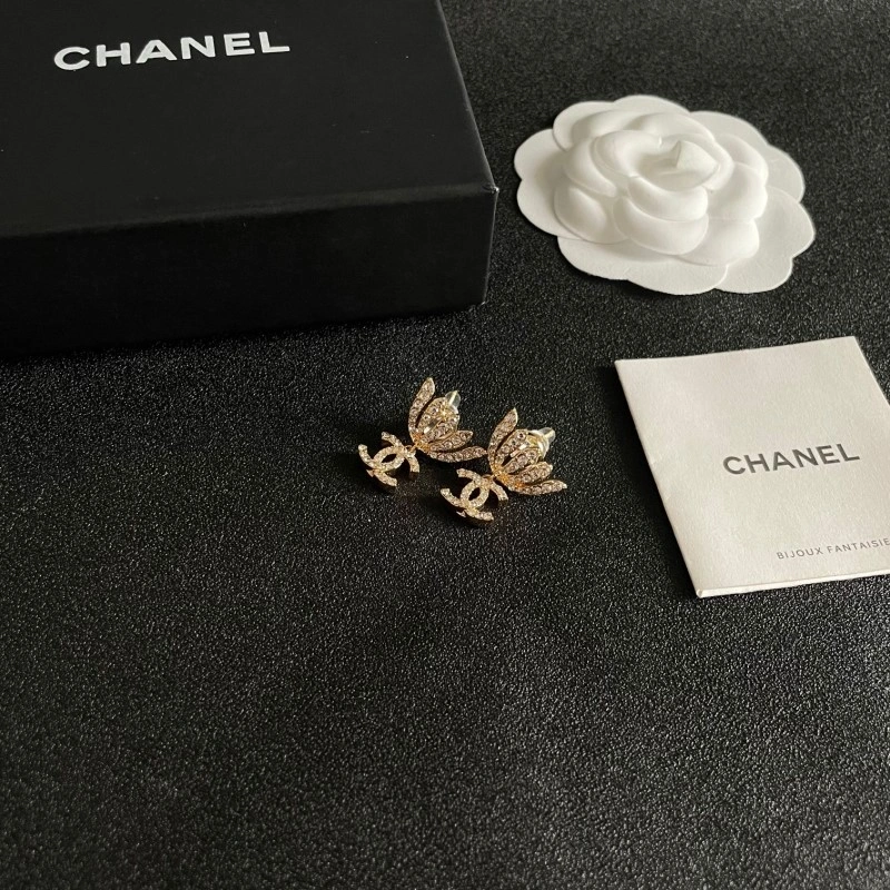 Accurate model Chanel Earrings