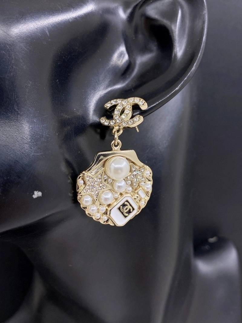 Low-cost Chanel Earrings