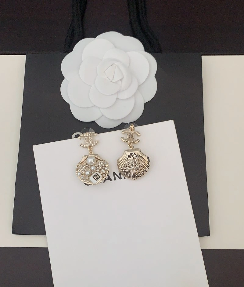 Low-cost Chanel Earrings