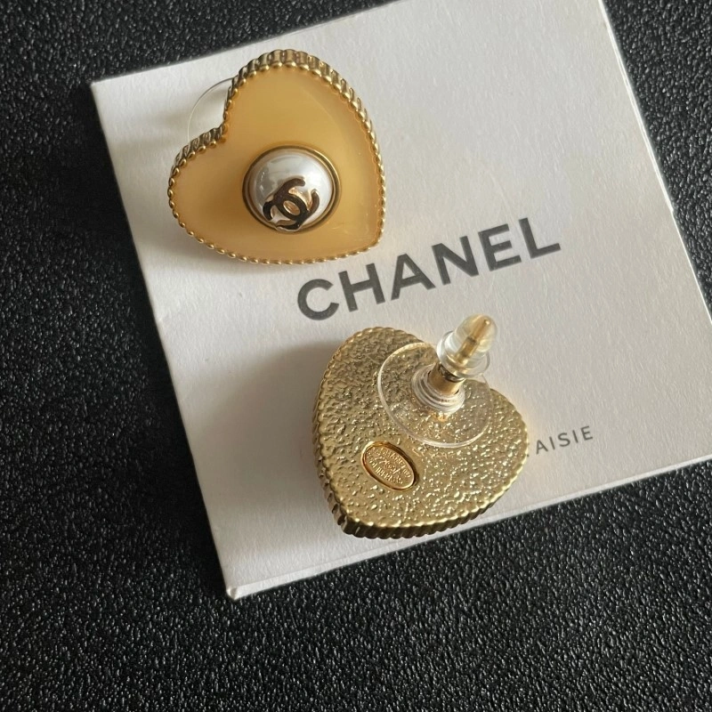 Top match Chanel Earrings