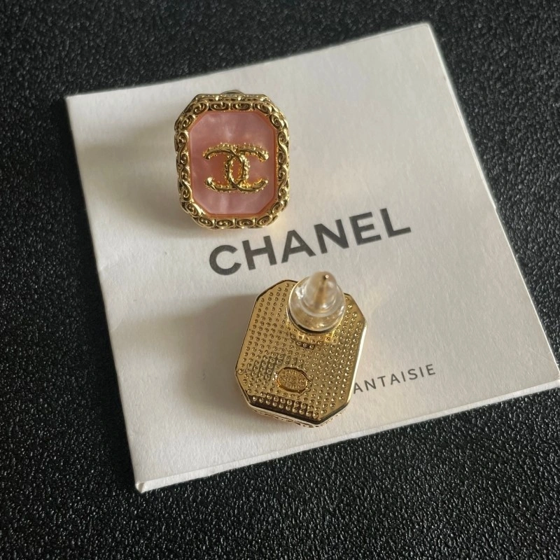 High accuracy Chanel Earrings