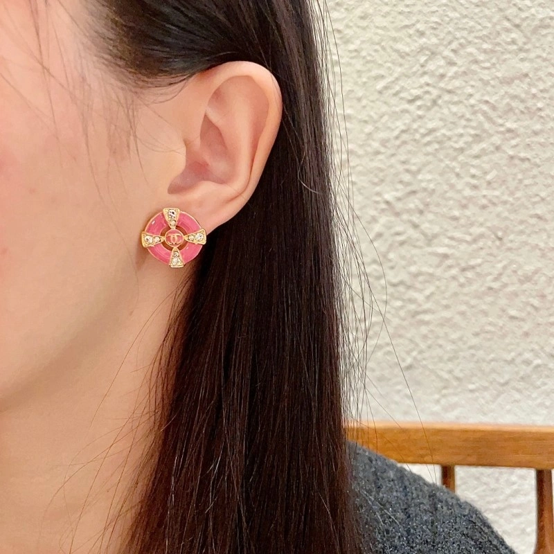 Top match Chanel Earrings