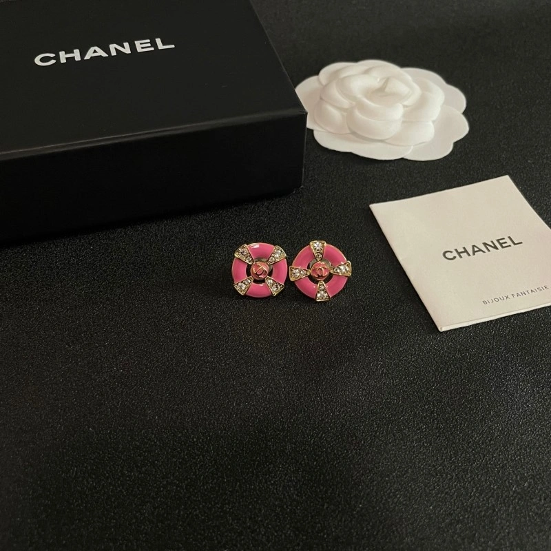Top match Chanel Earrings