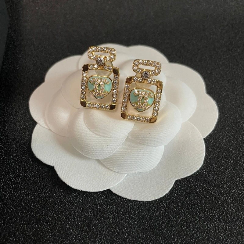 Accurate model Chanel Earrings