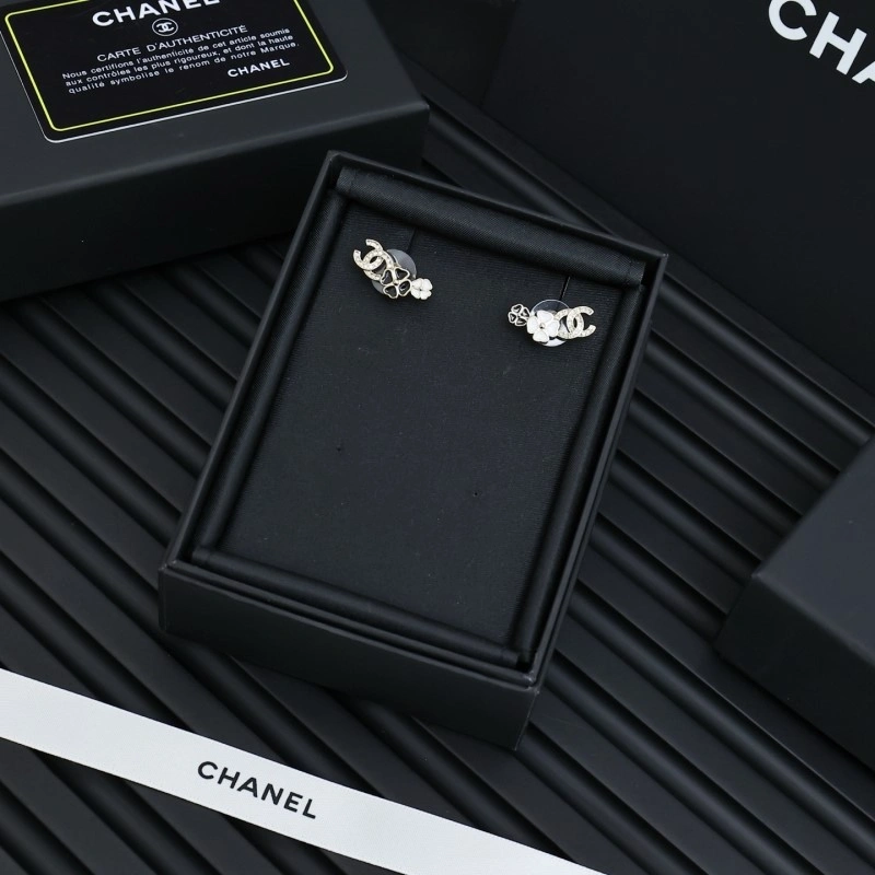 High fidelity Chanel Earrings