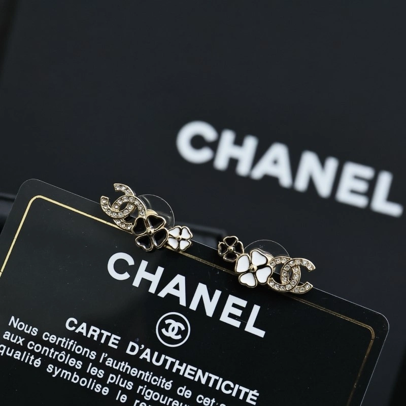 High fidelity Chanel Earrings