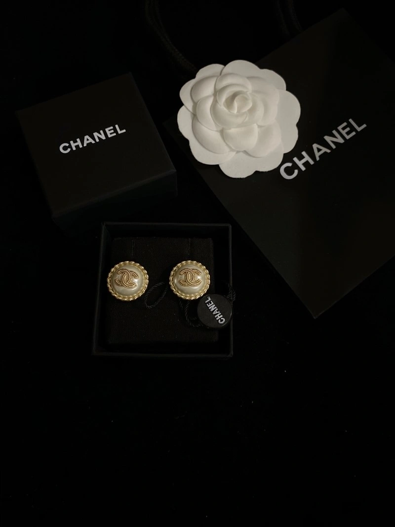 High fidelity Chanel Earrings