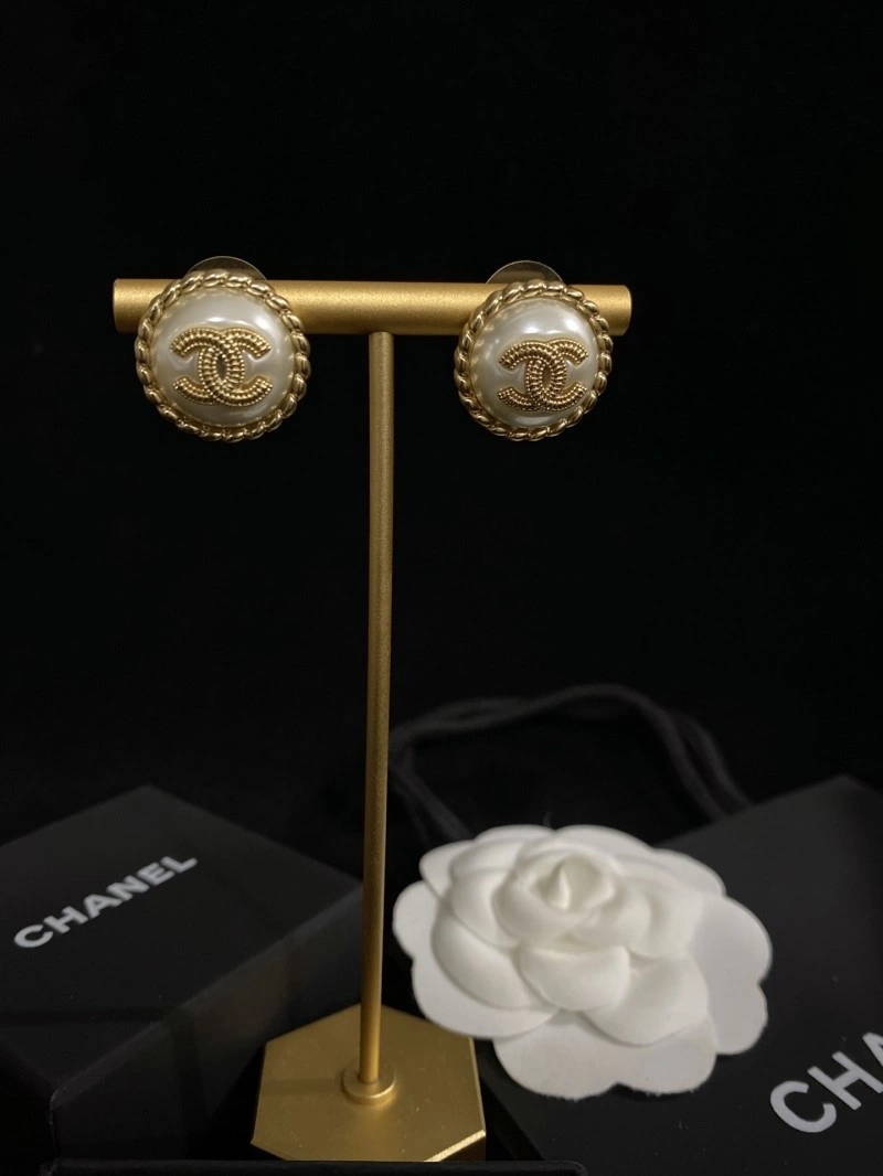 High fidelity Chanel Earrings