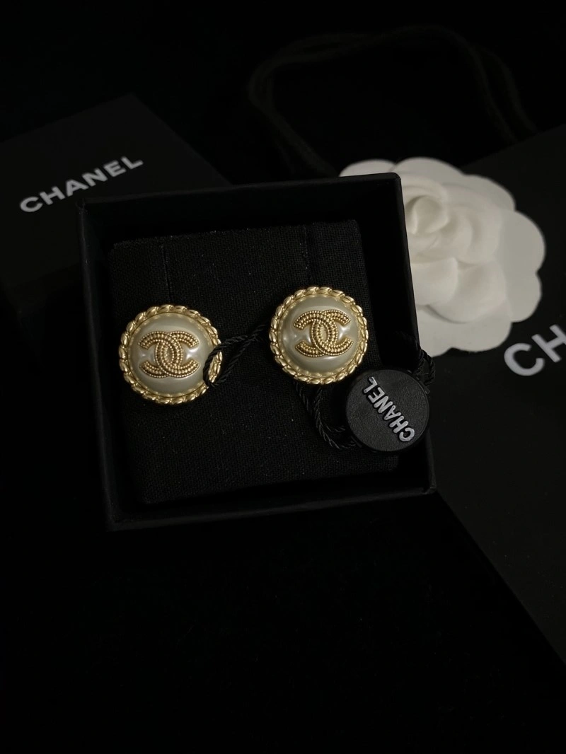 High fidelity Chanel Earrings