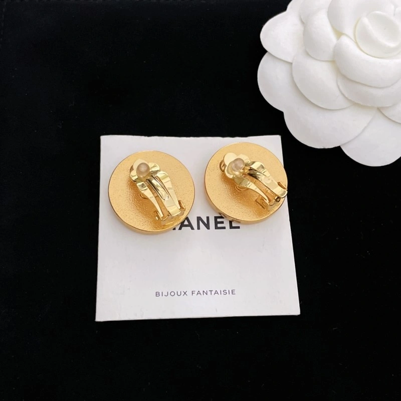 High fidelity Chanel Earrings
