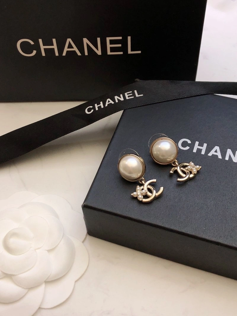 Cut-rate Chanel Earrings