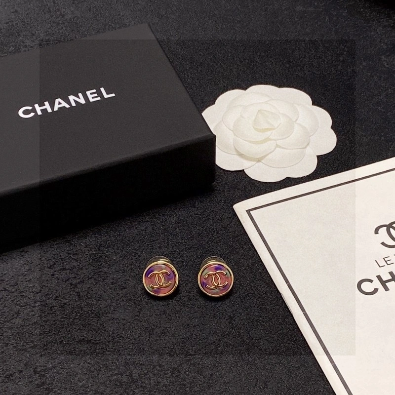 Top match Chanel Earrings