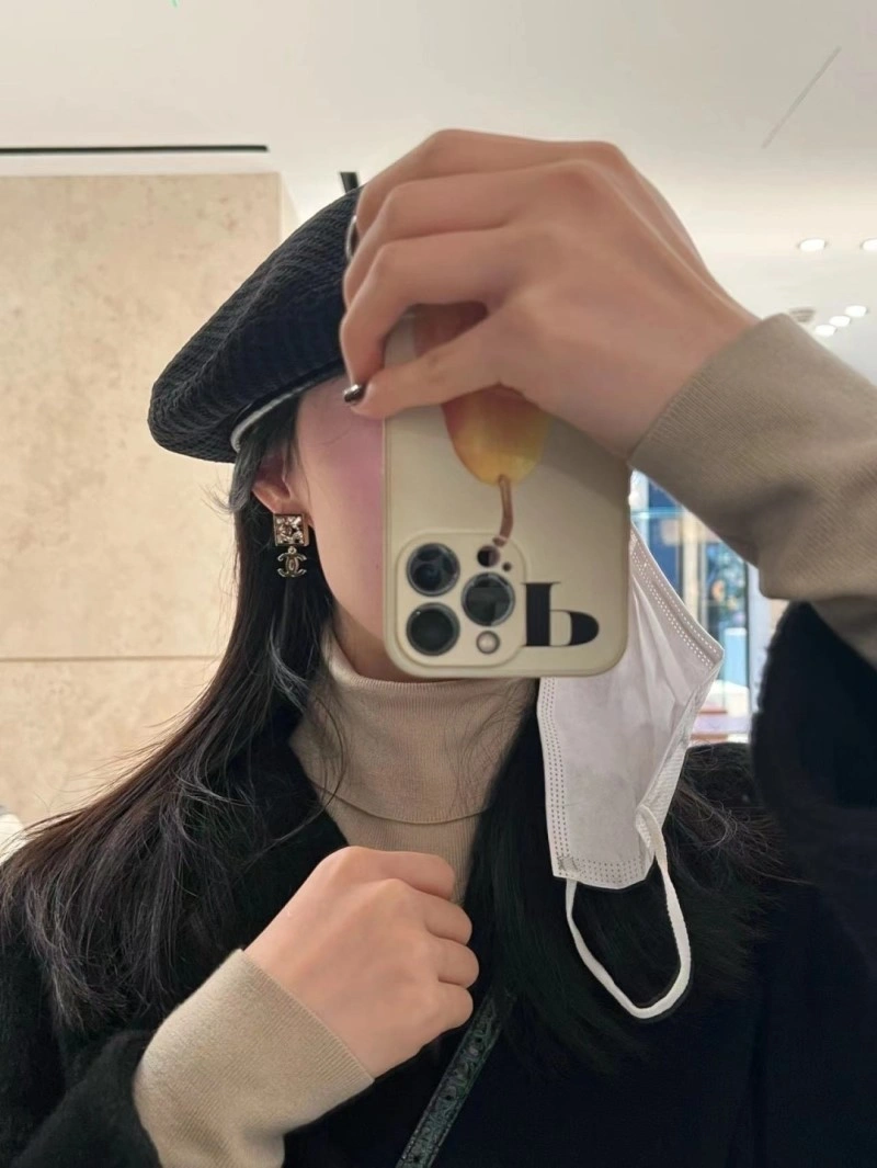 High accuracy Chanel Earrings
