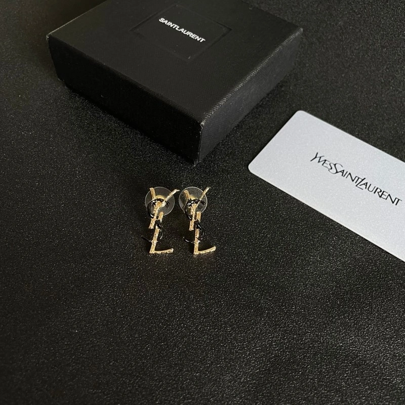 Brand-authenticated Chanel Earrings