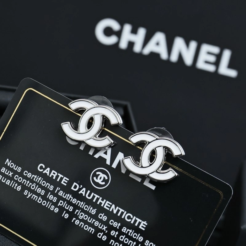 Top match Chanel Earrings