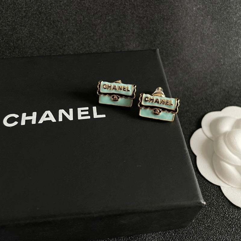 Accurate model Chanel Earrings