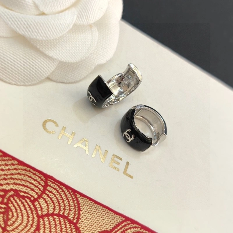 High fidelity Chanel Earrings