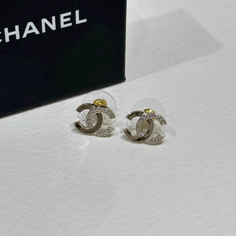 High accuracy Chanel Earrings