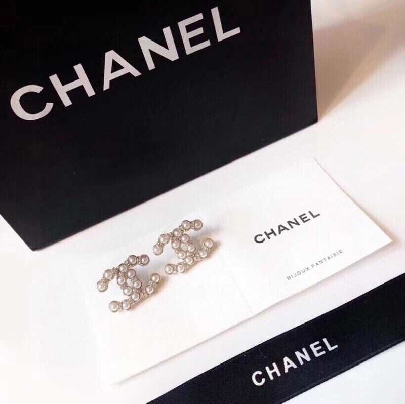 High accuracy Chanel Earrings