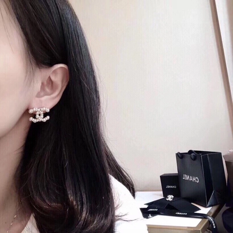 High accuracy Chanel Earrings