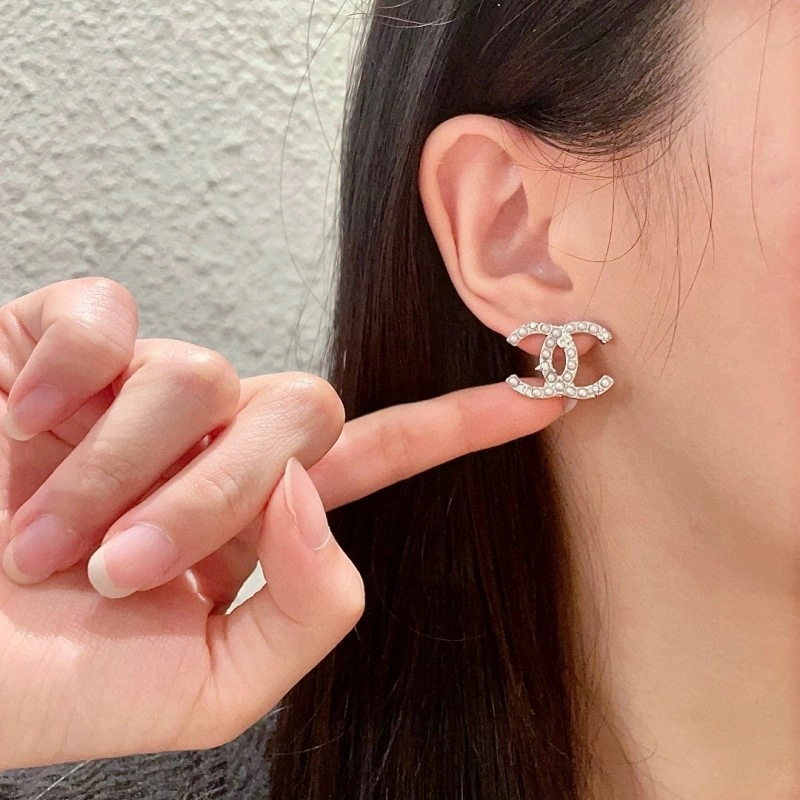 High fidelity Chanel Earrings