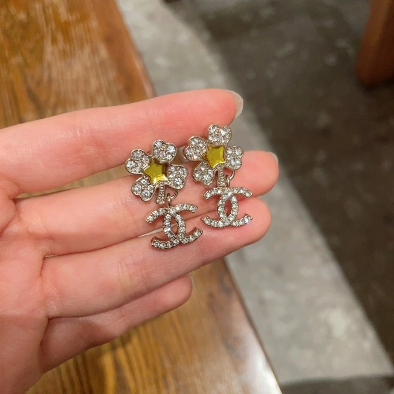 Accurate model Chanel Earrings