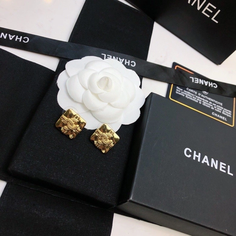 Bargain Chanel Earrings