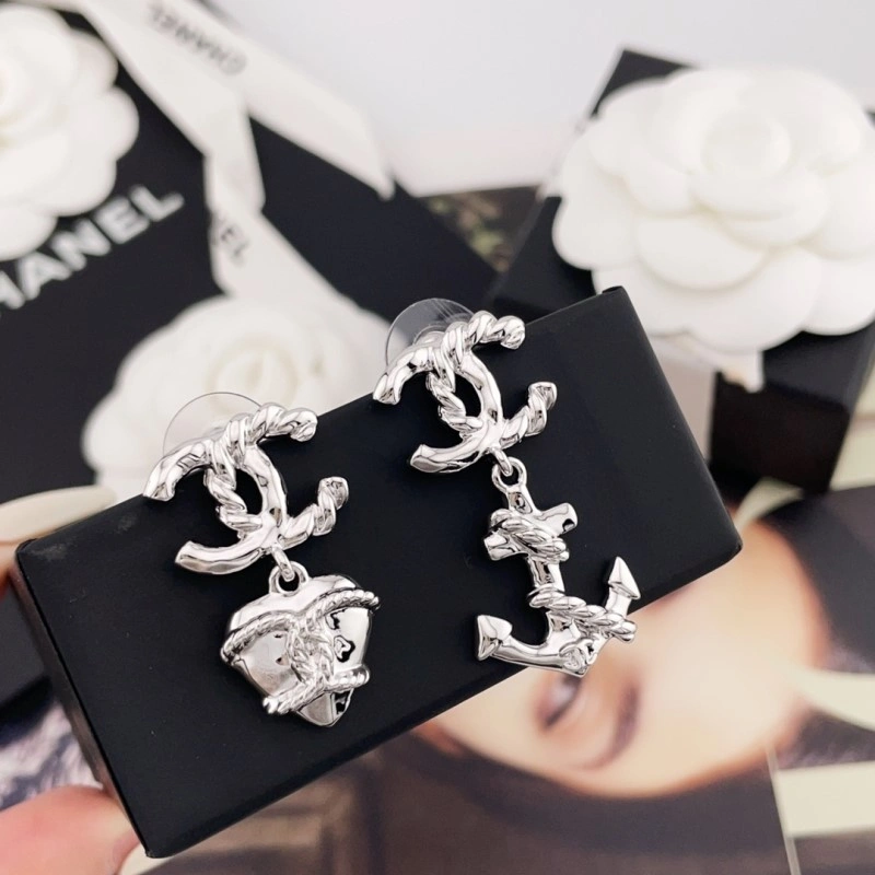 High accuracy Chanel Earrings