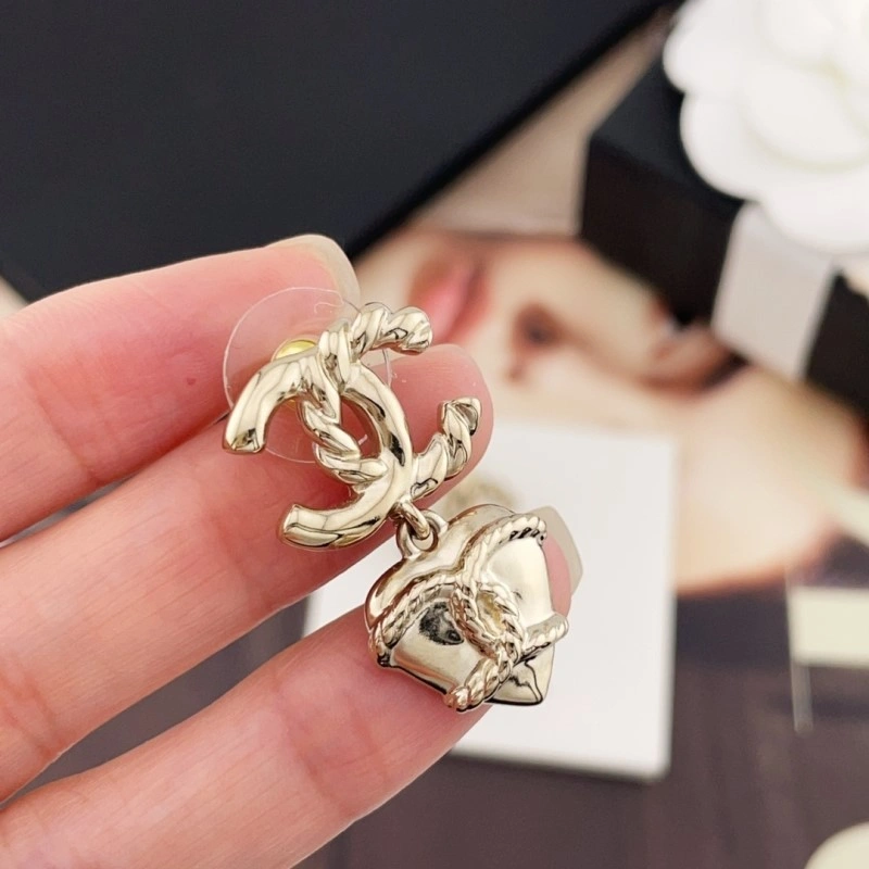High accuracy Chanel Earrings
