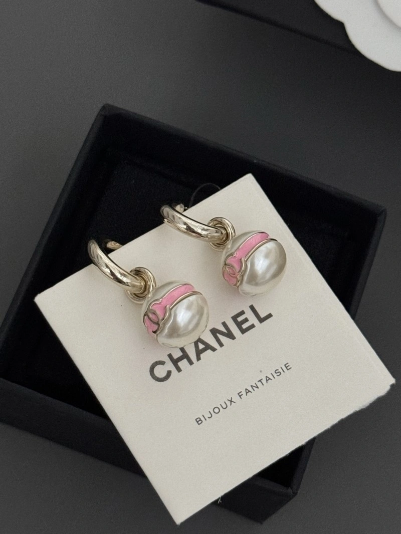 High accuracy Chanel Earrings