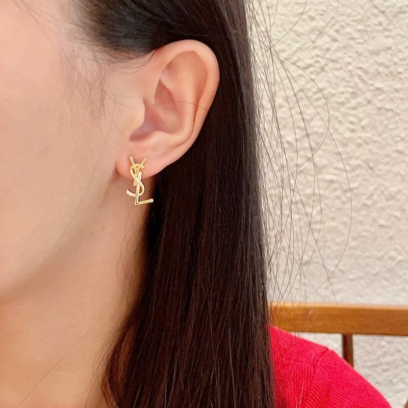 Exact replica Chanel Earrings
