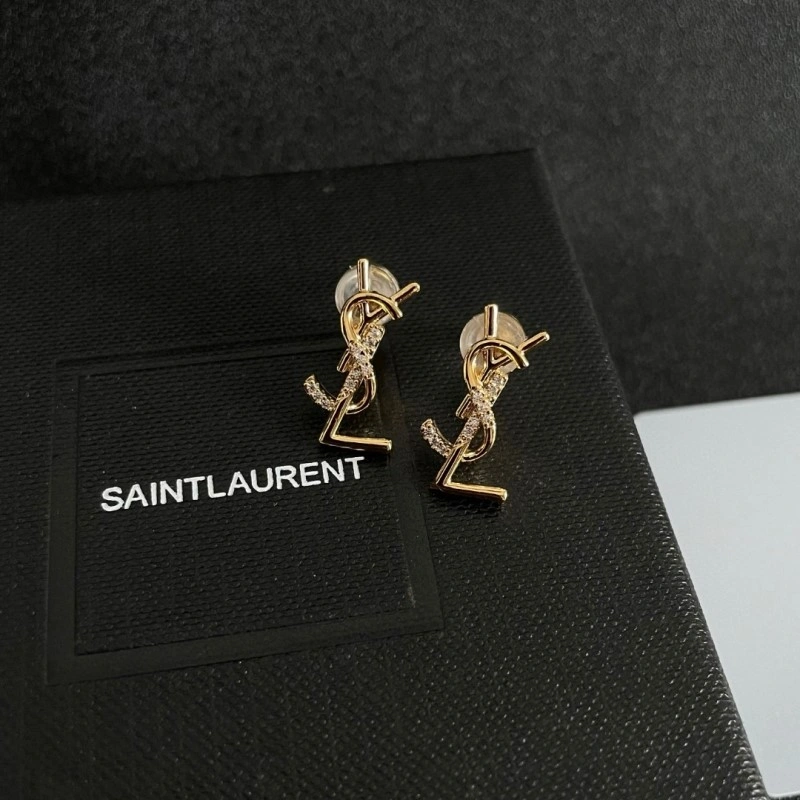 Exact replica Chanel Earrings