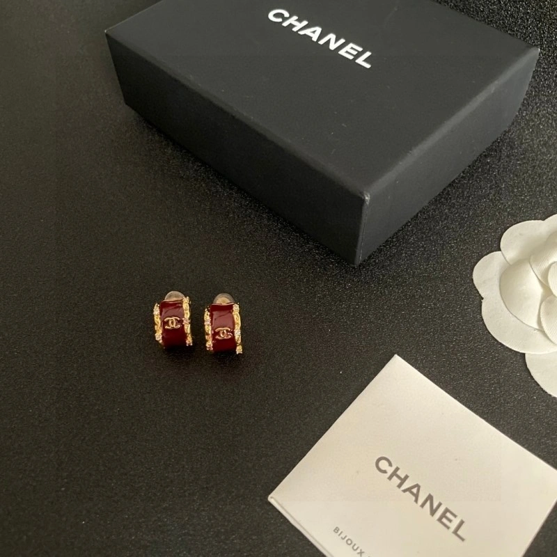 Top mirror Chanel Earrings