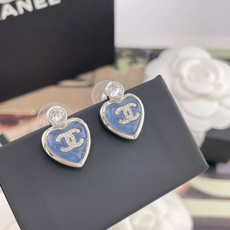 Top match Chanel Earrings
