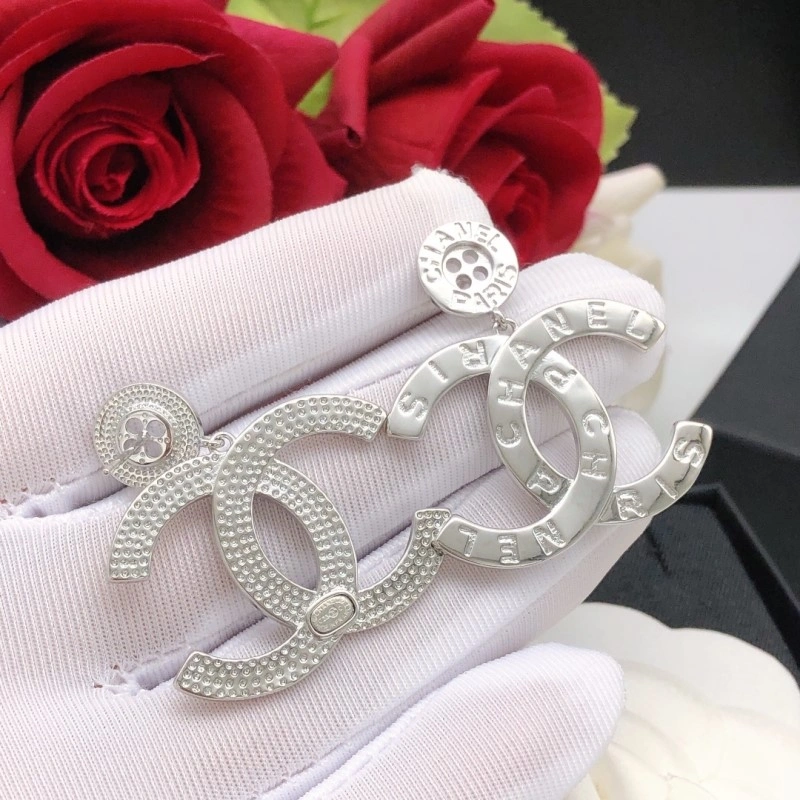 Top match Chanel Earrings