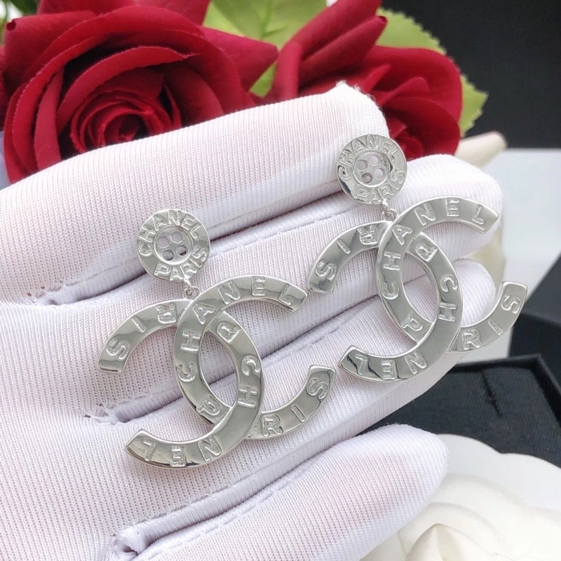 Top match Chanel Earrings