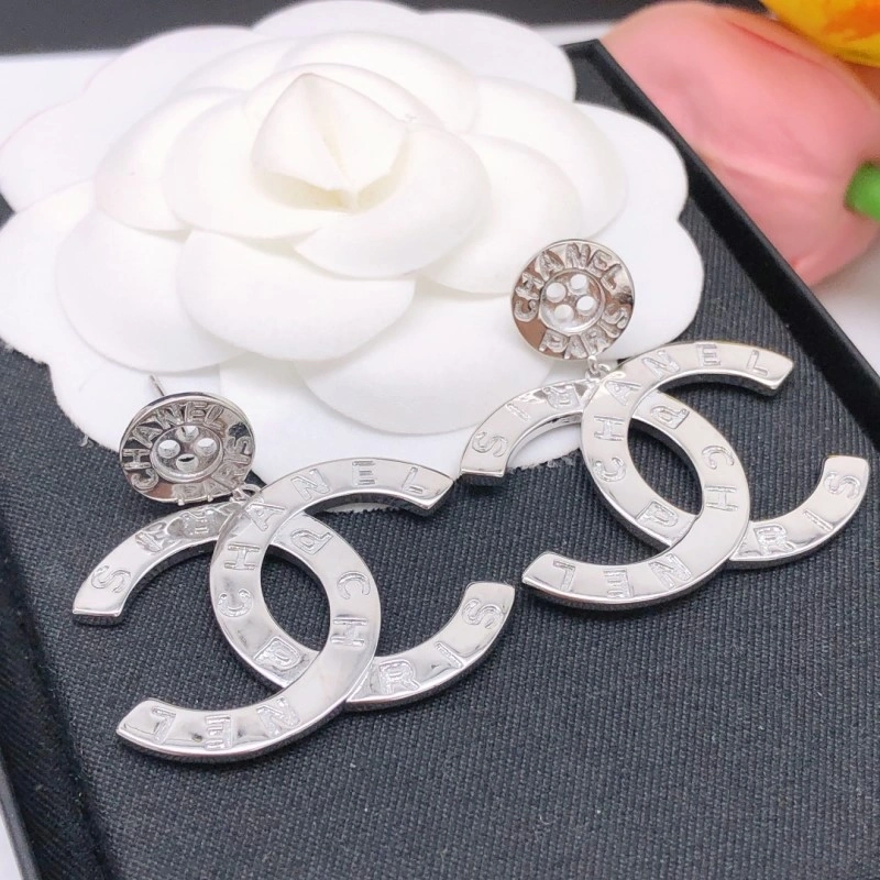 Top match Chanel Earrings