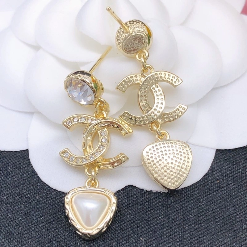 Top match Chanel Earrings