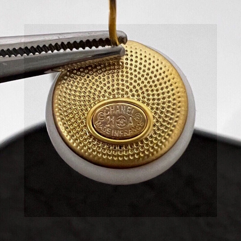 High fidelity Chanel Earrings